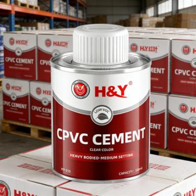 China PVC Solvent Cement for Garment Pipe Connection 100ml 500ml Clear Grey Red for sale