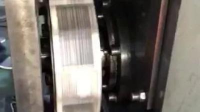 China Suntech Steel Fiber Making Machine 380V 50HZ with 900kg/Hour Capacity and 24-Month Warranty for sale