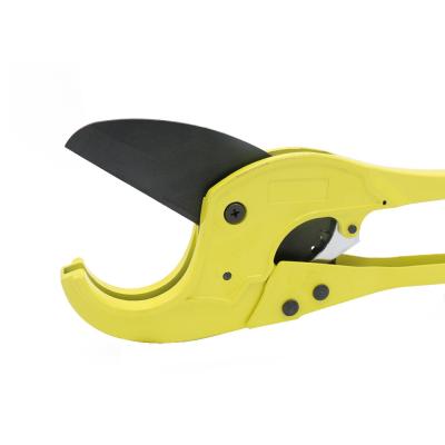 China 75mm Manual PVC Pipe Cutter Carbon Steel Blade Plastic PPR Pipe Cutting Tool for sale