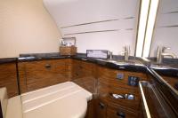 China 2017 Bombardier Global 6000 Business Jet with 13-Passenger Interior, Rolls-Royce BR710A2-20 Engines, and Rockwell Collins Venue CMS for sale