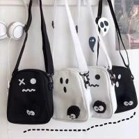 China Females Cute Shoulder Crossbody Bags Black Color With Adjustable Strap for sale