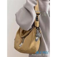 China Fabric Lining Casual Crossbody Bag White Color For Summer Season for sale