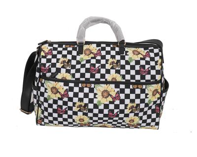 China Water Resistant Nylon Duffel Bag With Adjustable Strap And Handle for sale
