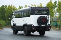 China Heavy‑Duty 4WD 23‑Seat Off‑Road Bus | All‑Terrain Passenger Vehicle for Mining Forestry Rural Transport 60% Climbing Slope 480mm Fording Depth for sale