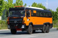 China New 6WD 21-Seat High-End Luxury Off-Road Bus_Dongfeng 210HP All-Wheel Drive Right-Hand Drive Minibus_6×6 Forest Firefighter Personnel Transport Vehicle for sale