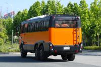 China New 6WD 21-Seat High-End Luxury Off-Road Bus_Dongfeng 210HP All-Wheel Drive Right-Hand Drive Minibus_6×6 Forest Firefighter Personnel Transport Vehicle for sale