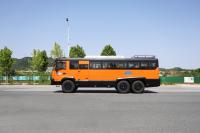 China 6×6 all-terrain off-road passenger bus for Africa export for sale