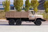 China Dongfeng EQ2082 6x6 Off-road Cargo Truck, Champagne Color for sale