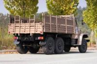 China Dongfeng EQ2082 6x6 Off-road Cargo Truck, Champagne Color for sale