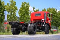 China 15 ton 4x2 flat cab truck chassis diesel power for body‑building modification export for sale