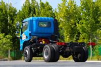 China 4×2 Flat‑Head Heavy‑Duty Truck Chassis For Export Modification for sale