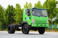 China 4×4 Flat‑Nose Light Green Chassis, 170HP Off‑road Class‑2 Truck Chassis for Export for sale