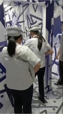 China Location Based Entertainment VR Arena Game Multiple Themed for sale