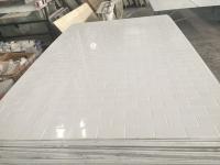 China Light Texture Cultured Marble Shower Walls With Back Panels Scratch Resistent for sale