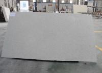 China Starfish Cream White Quartz Countertop Slabs With Gold Shining No Dirt Absorption for sale
