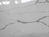 China Environmental Friendly Calacatta Quartz Countertops With Grey Vein Low Maintenance for sale