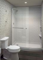 China Light Texture Cultured Marble Shower Walls With Back Panels Scratch Resistent for sale