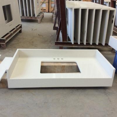 China Bathroom White Engineered Quartz Countertops Wear Resistant Eco Friendly for sale