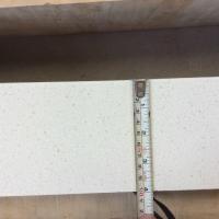 China Bathroom White Engineered Quartz Countertops Wear Resistant Eco Friendly for sale