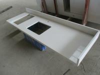 China Scratch Resistant Engineered Stone Kitchen Countertops 7 Mohs Hardness for sale
