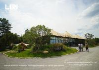 China Triple Top Luxury Glamping Tents For Hotel Restaurant Temperature Resistance for sale