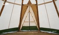 China Canvas Outdoor Large Tipi Tent For Glamping 20-120 People for sale