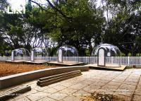 China Outdoor Prefabricated Modular Clear Dome House with Sliding Door for sale