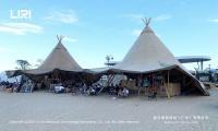 China Canvas Outdoor Large Tipi Tent For Glamping 20-120 People for sale
