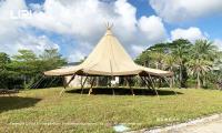 China Canvas Outdoor Large Tipi Tent For Glamping 20-120 People for sale