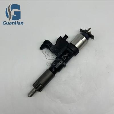 China High Quality Fuel Injector 295900-0640 8-98280697-1 for Isuzu 4HK1 6HK1 Hitachi Zx200-3 for sale