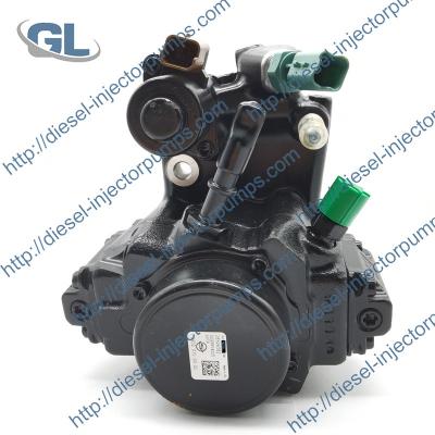 China New Common Rail Fuel Injection Pump 28526582 A6720700001 For SYMC D22 EURO6 for sale