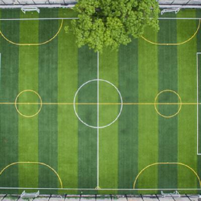 China 4x25m PU Backing Artificial Football Pitches With Dtex 8000-15000 And Diamond Shape Yarn for sale