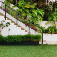 China Uv Resistant Artificial Grass Turf Comfortable Pe/Pp Lawn With 1.57 Pile Height for sale