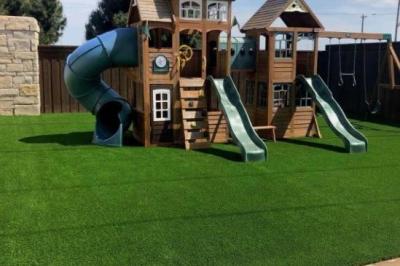 China 1.57 Inch Pile Height Artificial Grass Turf UV Resistant for sale