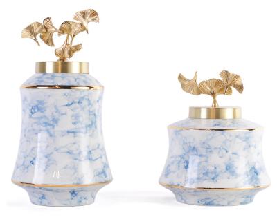 China Elegant Hand Painted Flower Brass Decorative Porcelain Vase for sale