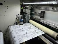 China Full Servo Motor High Automatic And Digital Label Cutting Machine 40 - 350mm Width for sale