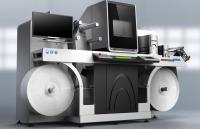 China Digital Label Printing Roll To Roll Machine 3D Embossing and Spot Varnishing for sale
