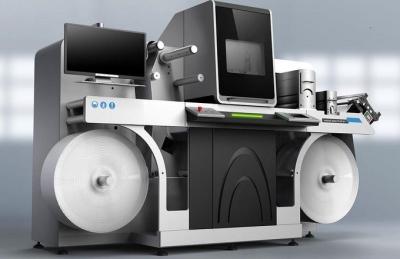 China Digital Label Printing Roll To Roll Machine 3D Embossing and Spot Varnishing for sale