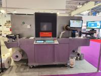 China Digital Varnish Printing Machine with 360*360 dpi up to 1440*360dpi Resolution and 10m/min - 60m/min Speed for High-Quality Label Production for sale
