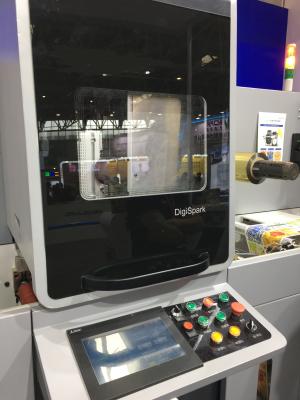China Digital Foil Stamping Label Enhancing Machine Partial Glazing for sale
