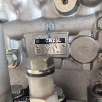 China 6HK1 Excavator Oil Pump 6HK1 Fuel Injection Pump for Excavator Diesel Engine Parts for sale