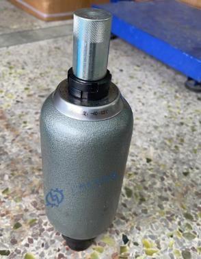 China Huilian NXQ GXQ Hydraulic Bladder 12 Ton Accumulator For Hydraulic System for sale