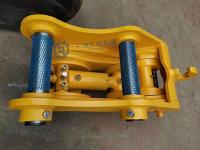 China Excavator Spare Parts Manual Quick Coupler Pin Diameter 45mm to 50mm Suitable for All Brands for sale