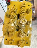 China AV170 Main Control Valve for R150 Hyundai Excavator Hydraulic Control Valve for sale
