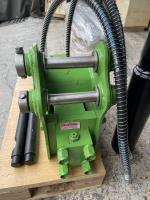 China SB81 SB70 SB43 SB50 SB60 SB10 Excavator Parts Accessory Attachment Side Type Hydraulic Breaker Hammer for sale