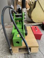 China SB81 SB70 SB43 SB50 SB60 SB10 Excavator Parts Accessory Attachment Side Type Hydraulic Breaker Hammer for sale