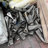 China CATEEEerpillar 114-0359 114-0358 168-1359 1359356 205-70-19570 Adapter Bucket Teeth For PC200 Excavator Tooth Pin And Lock for sale