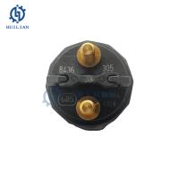 China Komatsu 0445120305 Engine Fuel Injector Assyment Compatible With Machinery PC300-10 Excavator Engine Spare Parts Engine Fuel Injector for sale