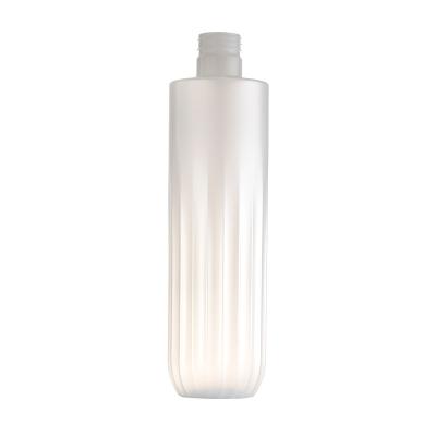 China 700ml Bright White Translucent PCR Textured Bottle For Bath Milk for sale