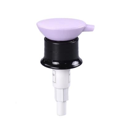 China Purple Leak Proof Lotion Dispenser Pump With Screw Lock for sale